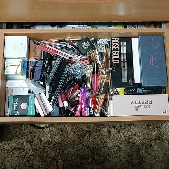 Urban Decay | Makeup | Box Full New Makeup Samples And Fullsize | Poshmark
